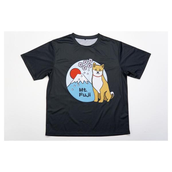 富士山と柴犬が可愛いTシャツです。注目されること間違いなしの商品です。