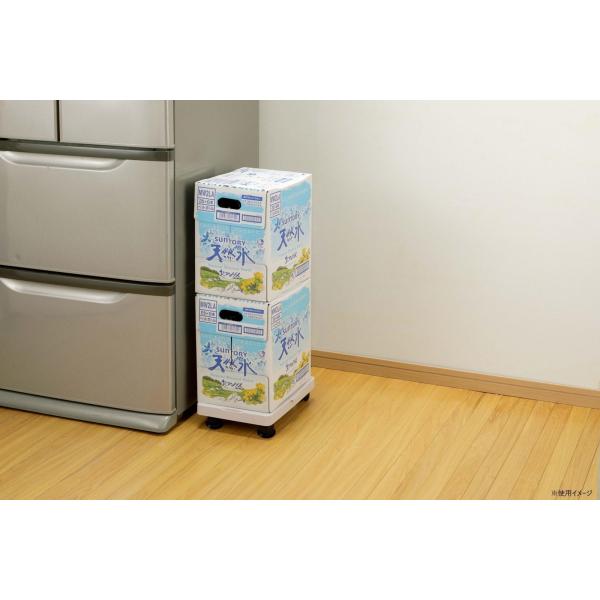 縦にも横にも連結できる平台車です。植木鉢やストーブなど、重くて動かしづらいものもラクラク移動できます。