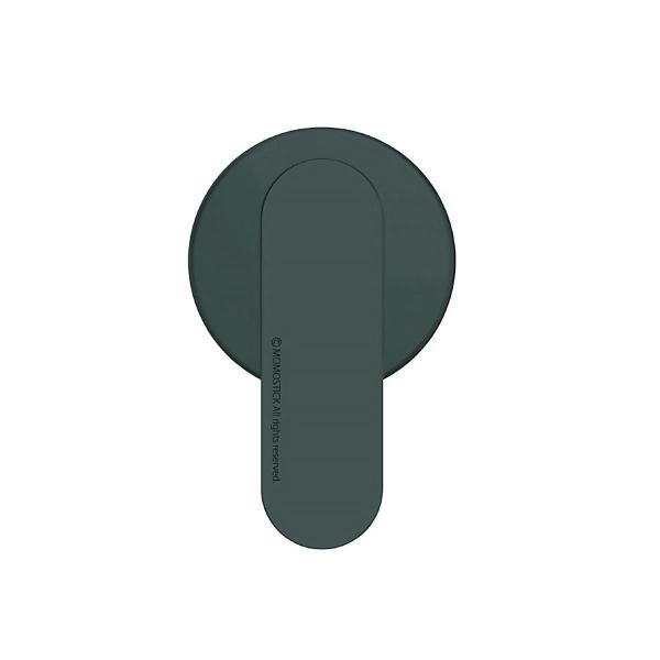 スマートフォンの使用中の落下防止やグリップ力向上、スタンド機能を兼ね備えたアクセサリです。スライドベルトを引き上げて簡単に落下防止用のスマホグリップが作れます。独自形状で安定的に固定でき、使っていない時はスリムになります。しっかりと吸着しな...