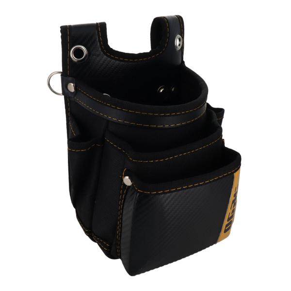 大きい開口部の為道具の出し入れがスムーズです。工具の出し入れがしやすいように開口部を特殊加工。D環・ハトメを多数配置。耐久性・弾力性・柔軟性に優れたカーボン調PUレザー仕様です。