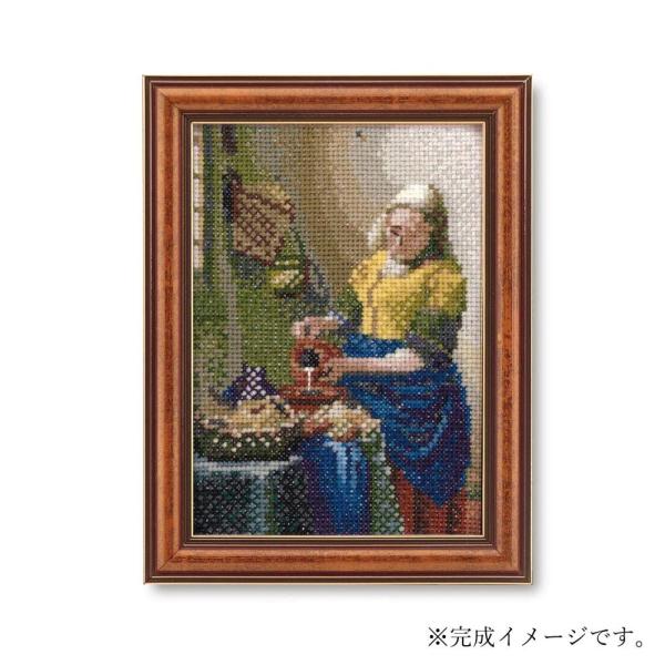 絵画の色調に合わせて多彩な刺しゅう糸で表現したクロスステッチキットです。完成したら専用のミニフレームに入れて、ご自宅を小さな美術館のように飾ってみてはいかがでしょうか。壁掛け・スタンド兼用できる専用フレーム付です。