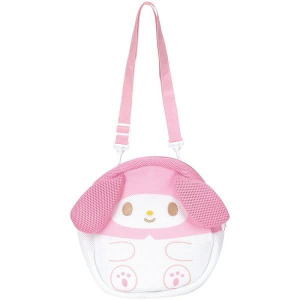 軽くて通気性の良いメッシュ素材。洗濯機で洗えるからいつでも清潔。洗濯物を傷めにくいファスナーカバー付き。