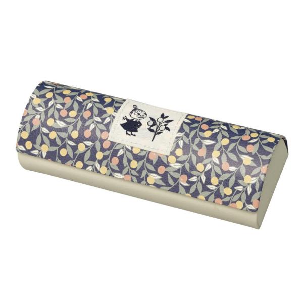 ムーミンのハードタイプのメガネケースです。マイクロファイバークロスも付いています。