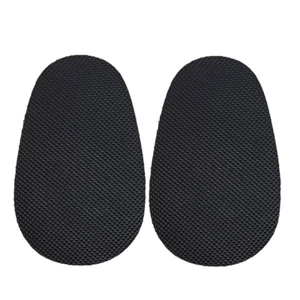 滑り止め効果の高い凹凸ピラミット柄で、革底等の靴でも滑りにくい。違和感のない超薄型強軟質ウレタンを使用。両面テープ加工を施しておりますので貼り付けも簡単です。