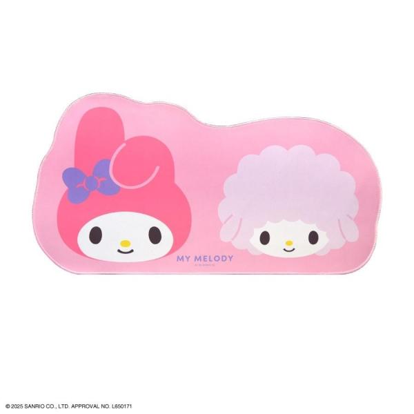 光学式マウスにも対応したデスクマットです。裏面には天然ゴムを使用しており、滑りにくくなっています。