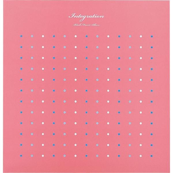 本体サイズ：タテ335×ヨコ325×背巾27mm本体重量：1,390g表紙：印刷ポリプロピレン貼表紙台紙：Lサイズ・100年台紙（ブラック）10枚貼付有効サイズ：タテ315×ヨコ270mmタイトルカード付透明カバー付※補充用替台紙は　アH-...