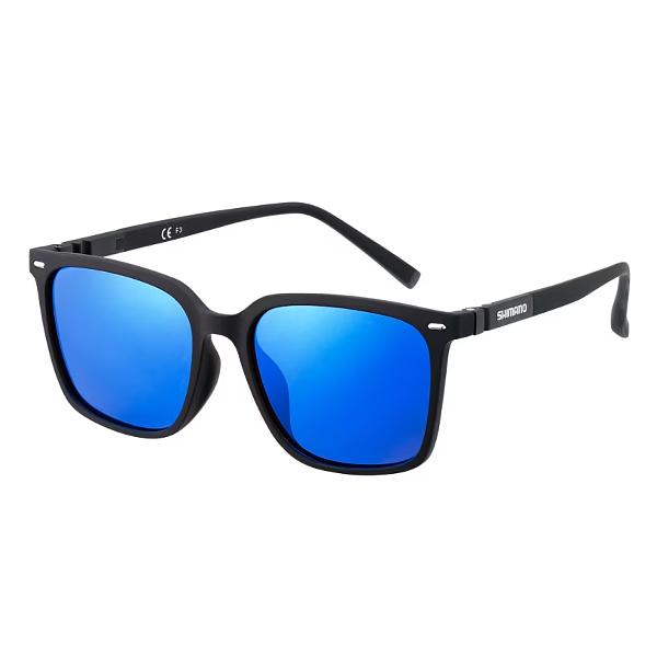 普段使いから釣りまで。定番のウェリントンタイプの偏光グラス。偏光グラスをかけることで、地形や潮の流れなど、裸眼では見えない世界が広がります。これにより、釣りに集中することができ、釣果の向上や疲労の軽減が期待できます。かけ心地については、フレ...