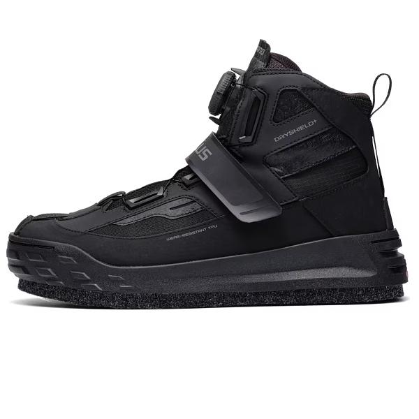 剛性を増したBOA フィットシステムダイヤル、安定感のあるソール形状、透湿防水のドライシールド＋など機能性充分の磯シューズです。幅広甲高の日本人の足に合う足型を採用しているため、自然なフィット感が得られます。また、BOA フィットシステムの...