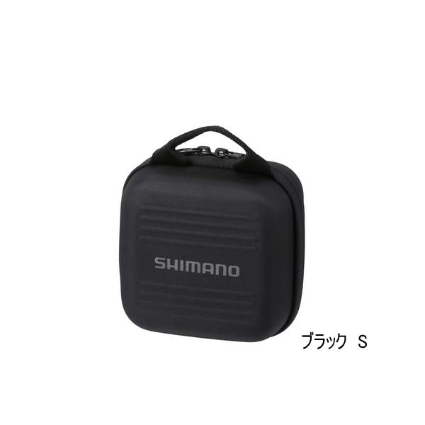 遠征時にリールを安心して運びたいアングラー向けに、セミハード成型のリールガードが新登場しました。クロロプレンタイプにはない、優れたリール保護性能で、安心して運搬できます。内部では、リール収納のしやすさとずれにくさのバランスに加え、リールハン...
