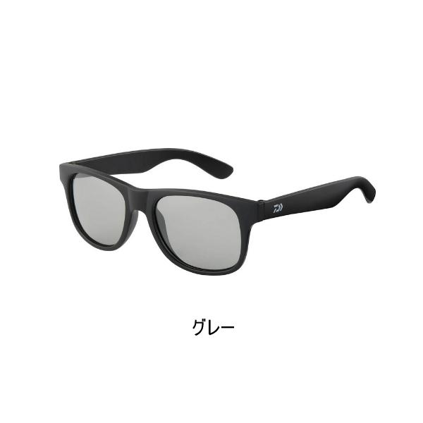 「天候や時間帯で偏光グラスを変えたい。でも、偏光グラスを2個持っていくのは荷物が多くなる・・・」そんな方に最適な「自動でレンズ濃度を調整する調光偏光グラス」にウェリントンタイプが新登場！・ 機能説明フィールドの天候に合わせて自動で調光！レン...