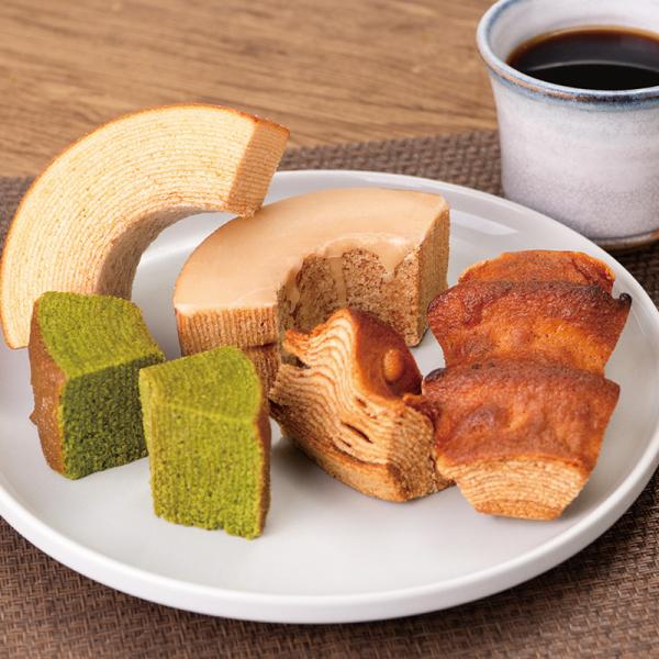 【発売日：2025年10月20日】●商品内容／松江はちみつピレネー カット2個、メープルバームクーヘン カット2個、出雲抹茶バームクーヘン カット2個、クリームチーズバームクーヘン カット2個●賞味期限／常温30日●常温【発送について】※常...