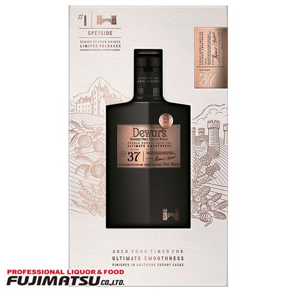 デュワーズ ダブルダブルシリーズは、数多くの受賞歴を誇り、4段階の熟成プロセスを重ねた手間暇かけたこだわりによるデュワーズ史上最高峰のなめらかな味わいが特長です。日本入荷数180本限定「デュワーズ ダブルダブル37年」は、37年以上熟成され...