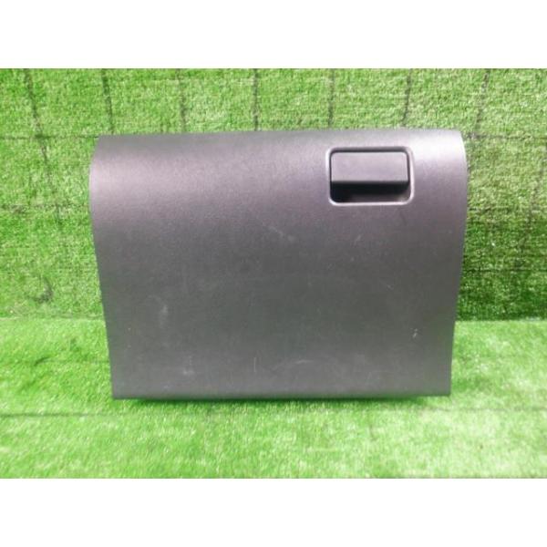 **** 商品説明を必ずご確認ください ****部品管理番号：230624000170210メーカー純正品番：55550-58050-B0部品名：グローブBOX部品区分：リサイクル品車名：ヴェルファイア車両タイプ名：5DBOXワゴン通称型式...