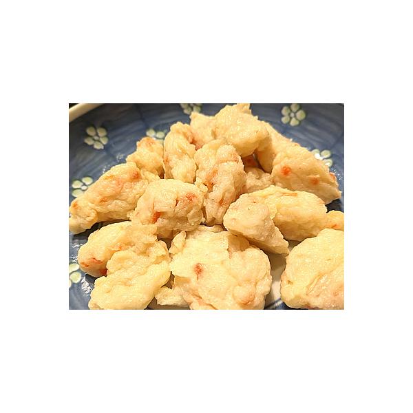関西では天ぷら（海老の天ぷらなど具に衣を付けて揚げたもので、練り製品の天ぷらではありません）によく紅生姜を使います油ものの天ぷらをたくさん食べると胸焼けしたりするんですが、紅生姜の天ぷらを食べるとサッパリして胸焼けしにくいんですね某人気ドラ...