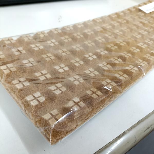 【商品概要】レアルシルト製ディフュージョン拡散シート ESDB-24。カーオーディオの音質調整や車内静音化に用いるデッドニング部材です。未使用保管品で目立った傷や汚れなし。JAN:4532817921255。【主な仕様】サイズ:約140×4...