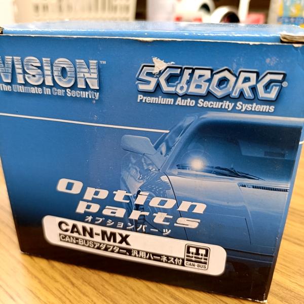 【商品概要】自動車用カーセキュリティブランドSCIBORGのCAN-BUSアダプター「CAN-MX」。メーカーは株式会社キラメック。箱に擦れや汚れあり、本体に目立つダメージは見当たらずアウトレット品として保管。【主な仕様】型番CAN-MX（...