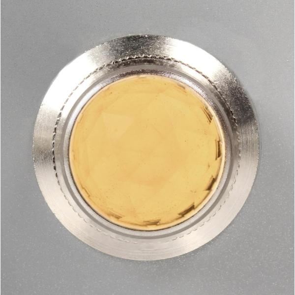 ダイヤル、インジケーターなどの一般的な交換用ランプのLEDバージョン。大多数のフェンダーアンプや他の多くのアンプのパイロットライトとしても使用されています。このLEDバージョンは、＃44または＃47電球の代わりに使用できます（白熱バージョン...