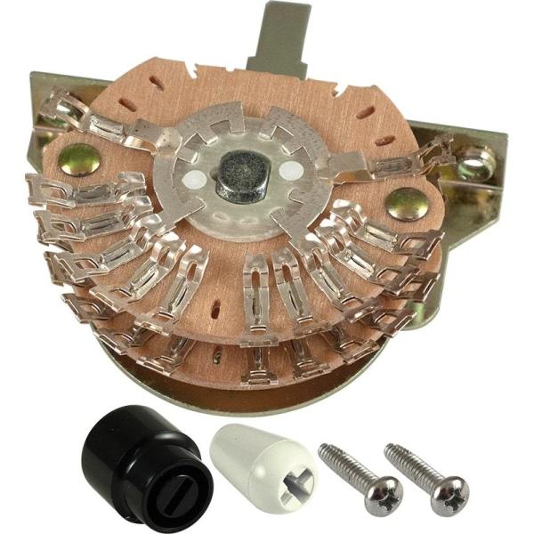 摩耗したスイッチを交換する必要がある場合でも、お気に入りの楽器に少しだけ音色を追加したい場合でも、フェンダーはノブと取り付けハードウェアを備えたこの高品質の5ポジションスーパースイッチを提供します。