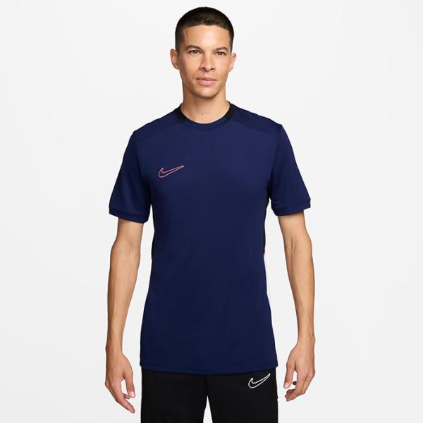 メーカー：ナイキ (NIKE)品名：アカデミー Dri-FIT ショートスリーブ サッカートップ品番：HJ3792-493■素材ポリエステル100%■カラーブルーボイド/ブラック/ホワイト/ピンクサイクル■サイズ商品の仕上がり寸法(単位:c...