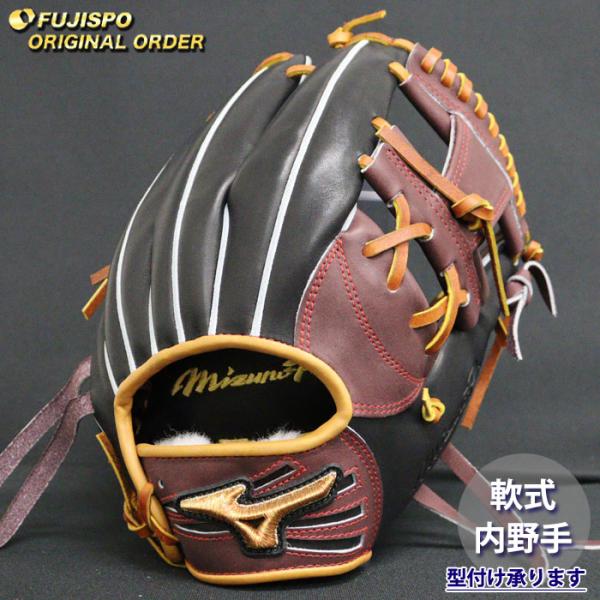 メーカー：ミズノ (mizuno)品名：ミズノプロ オーダーグラブ 坂本勇人型品番：MP2510X0968591624210■ポジション内野手用■カラー一般軟式用カラー本体：プラムブラウン×ブラックヘリ革：USAコルク紐：シナモンコルク裏革...