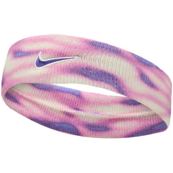 DRI-FIT テクノロジーにより、ドライで快適な状態を保つ。柔らかい素材で汗を逃がし集中力を維持。■カラー516：ライトマゼンタ/セイル/サファイア■素材93% ポリエステル, 7% ゴム■サイズフリーサイズ(高さ5cm×幅17cm)※商...