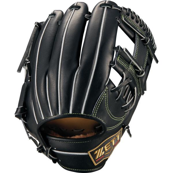 軽量で耐久性の高い国産牛レザーに上質な天然ウール芯を用いた本格仕様。表平裏に当て革補強を施し捕球面の張りとしっかり感にこだわったプロステイタスSEシリーズ。刺繍風ウェルダーラベル、バンド部ハミダシ、ブラウン色ムートン、平裏カラー替えなどSE...