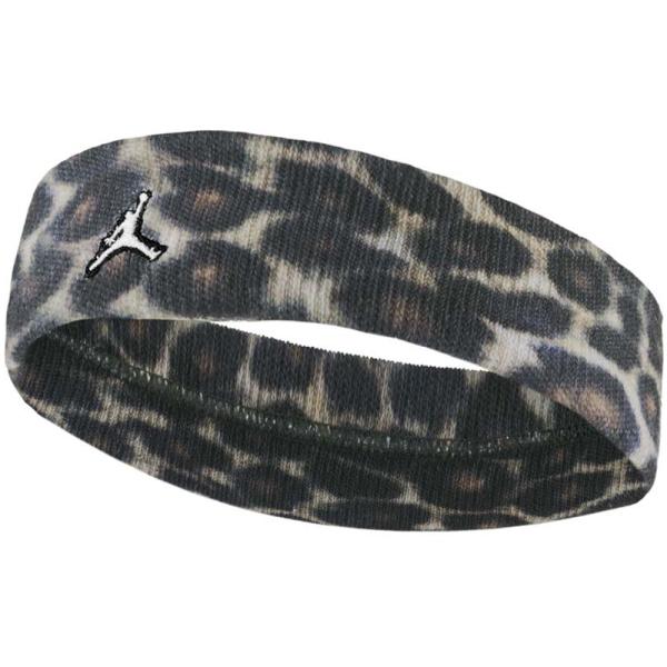 DRI-FIT テクノロジーにより、ドライで快適な状態を保つ。柔らかい素材で汗を逃がし集中力を維持。■カラー091：ブラック/ブラック/ホワイト■素材93% ポリエステル, 7% ゴム■サイズフリーサイズ※商品の色はお使いのソフトウェアやモ...