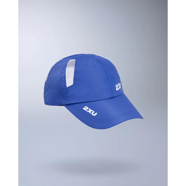 ※製品特徴はメーカーホームページより引用あらゆる状況に対応できるように設計された2XUランキャップ。軽量で速乾性のある生地を使用し、涼しくドライな状態を保ち、ランニングに集中できるようにします。■カラーSUF/WHT■サイズワンサイズ（後部...