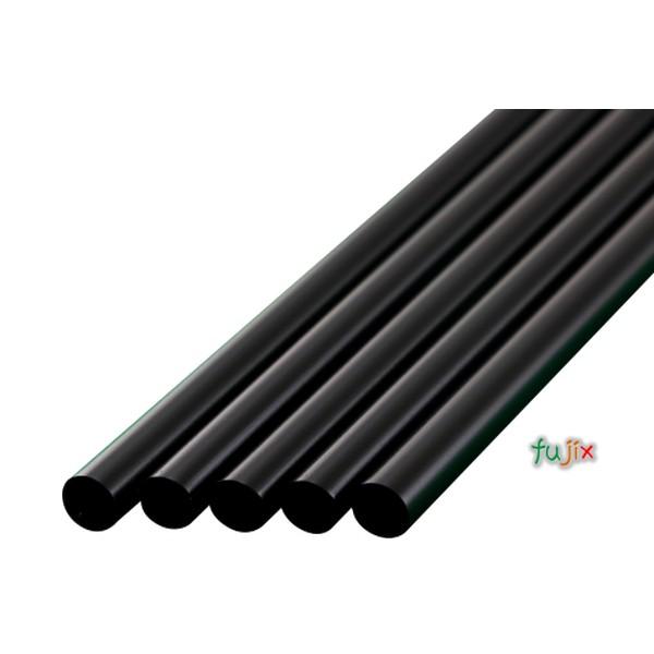シェイク用 ストレートストロー 7mm×21cm 包装なしの商品説明品番：568ブランド：わらおstraw用途：シェイク用ストロータイプ：ストレートストローサイズ：7mm×21cmカラー（色）：黒色（ブラック）包装形態：包装なし（裸）生産国...