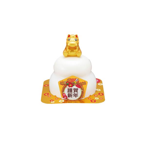 商品区分：食品][メーカー：マルシン食品株式会社] 　名称・品名:お供え餅商品特徴:容器の中に、個別包装の切り餅を入れたお供え餅。お供え餅に台紙、かわいい干支マスコットを装着しました。台紙とお飾りが装着済みですので、そのままお飾りいただけます。