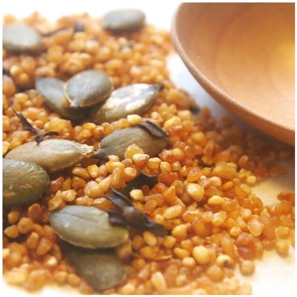 自然派おやつ。 気血の循環を整えると言われる ブルガー小麦、海藻、カボチャの種がブレンドされた煎り菓子です。順氣粒はダイエットなどの新しいサポート食として、食事としても、大満足のつぶ食です。育ちざかりのお子様のおやつにも最適。主原料となるブ...