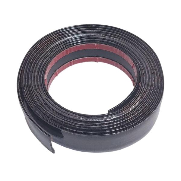 自動車用メッキモール 汎用 【カラー】ブラック （黒）【材質】PVC＆クロームメッキ膜 【長さ】3ｍ(メートル)このメッキモールは、車の外装をスタイリッシュに演出するための必須アイテムです。汎用設計で、ドアやルーフ、バンパーガードなどに幅広...