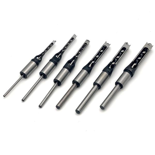 「商品情報」素材：高速度工具鋼（HSS）カラー：シルバー　※モニターの環境等により、色の見え方に若干差が生じる場合がございますブタイプにはご使用いただけないのでご注意下さい。木材用の角穴ドリルとなっています。金属やコンクリート等高硬度なもの...