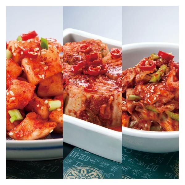 福島県産の野菜や青森産のにんにく・韓国産の薬味を使用。母から受け継がれた本場の味を守り全て手作りで仕上げています。3種のキムチと万能韓国風たれのセットです。◆商品内容：キャベツキムチ／白菜キムチ／大根キムチ 200g×各1個／旨けりゃいいジ...