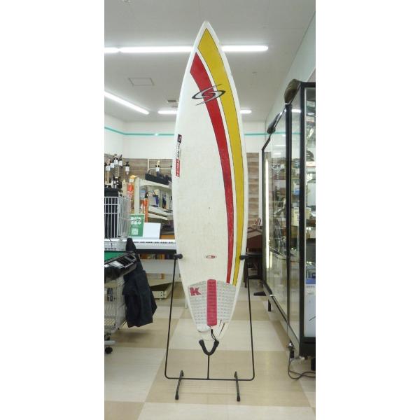 □メーカー：SURFTECH/サーフテック□商品名：サーフボード□サイズ：約 幅46cm×全長188cm×奥行10cm□状　態本商品は中古品でございます。通常使用に伴い擦れ、傷、へこみ、剥がれ、ワックス跡や清掃で取り切れないヨゴレがございま...
