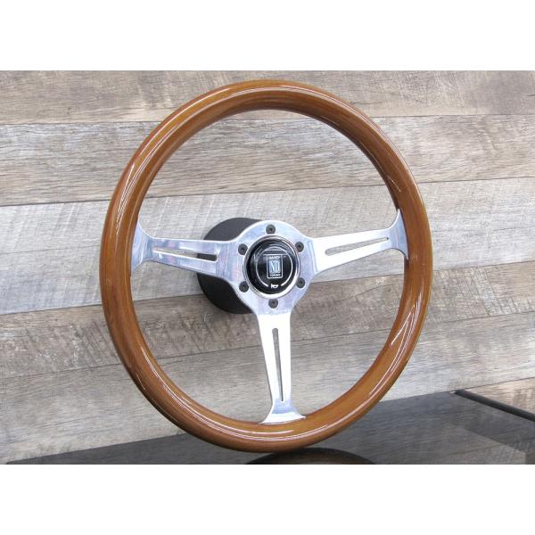 □メーカー：NARDI/ナルディ□商品名：ウッドステアリング□サイズ：直径約35cm/グリップ幅約2.8cm前後□外観状態通常使用による擦りキズ等の使用感は見られるものの使用に影響の出るようなダメージは御座いません。□動　作：実使用の確認は...