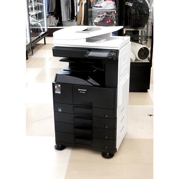 □メーカー：SHARP/シャープ□商品名：モノクロ複合機□型　番：BP-30M28□サイズ：(約)高さ108cm×幅62cm×奥行62cm□年　式：2022年製(コード年式)□総使用枚数(白黒)：30331枚□トナー残量：75-50%□仕　...