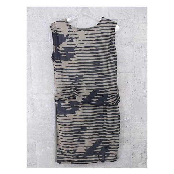 管理番号： 100027950294520241013ベースW769/石付属品： 無素材： 画像参照色： カーキ ブラック系サイズ： 38梱包サイズ： 通常付属品： 無採寸サイズ： 通常