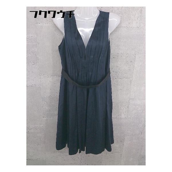 管理番号： 100280190357220201010ベースW177/野付属品： ウエストベルト素材： 画像参照色： ネイビーサイズ： サイズ36梱包サイズ： 通常採寸サイズ： 着丈：95cm　肩幅：33cm　身幅：40cm　ウエスト：39...