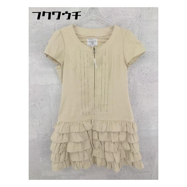 管理番号： 100280217352320201128ベースW304/野付属品： 無素材： 画像参照色： ベージュ　サイズ： サイズ2梱包サイズ： 通常採寸サイズ： 着丈：約82cm　肩幅：約34cm　身幅：約43cm　ウエスト：約41cm...