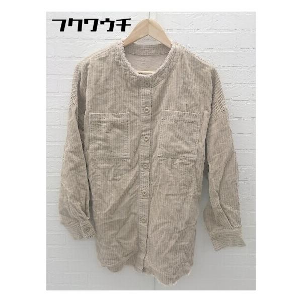 管理番号： 110204000607920220804ベースW543/勝付属品： ベルト素材： 画像参照色： ベージュサイズ： サイズM梱包サイズ： 梱包サイズは大サイズになります。 採寸サイズ： 着丈：約73cm　肩幅：約66cm　身幅：...