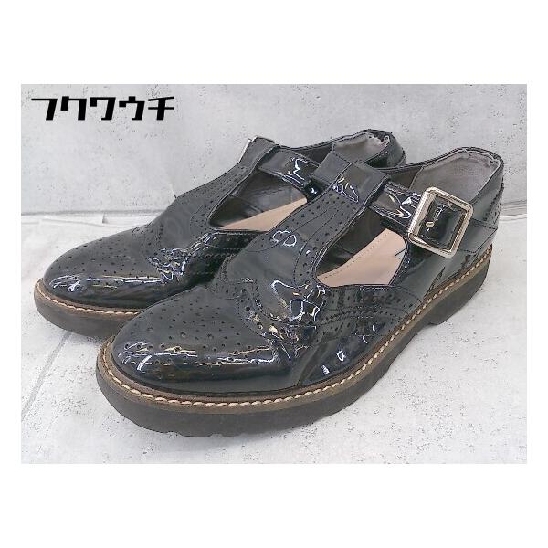 管理番号： 110209001908120210217ベースS301/大付属品： 無<br/>ソールに擦り減りあり。素材： エナメル系/ラバーソール色： ブラックサイズ： サイズ22.5梱包サイズ： 通常採寸サイズ： 底長：約2...