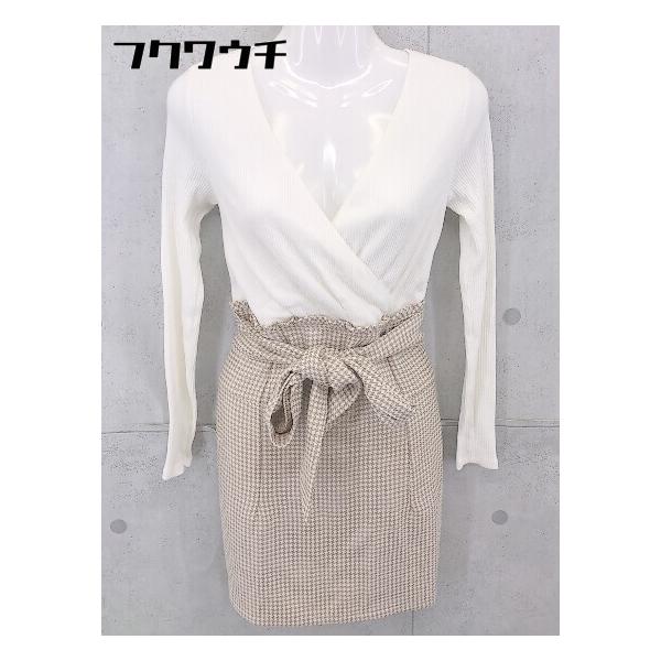 管理番号： 110312000375920210331ベースW544/日<br>付属品： ウエストリボン<br>素材： 画像参照<br>色： ホワイト ベージュ<br>サイズ： サイズ2&lt...