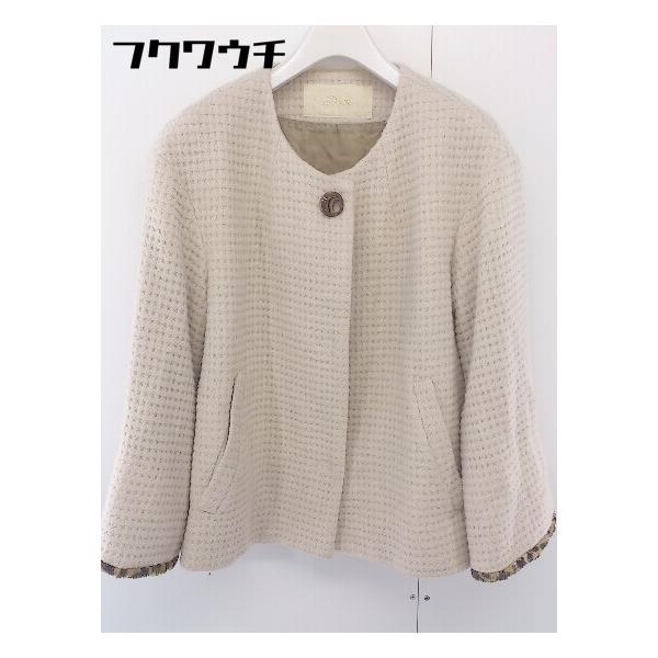 管理番号： 110809000415720210825ベースW560/成付属品： 無素材： 画像参照色： ベージュ系サイズ： サイズ38梱包サイズ： 大採寸サイズ： 着丈：約58cm　肩幅：約47cm　身幅：約50cm　袖丈：約46cm