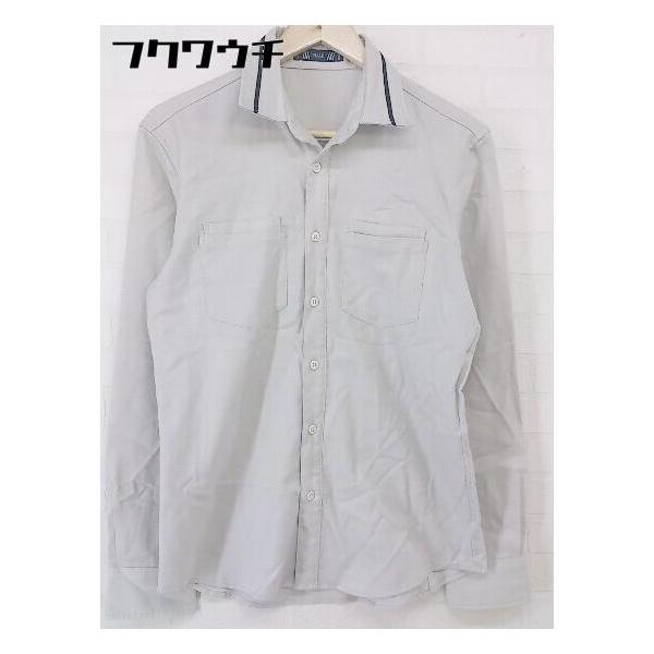 管理番号： 120202000036020220207ベースW143/長付属品： 替えボタン1個　　　　 所々に毛玉あり。背面左肩付近に小さな汚れのようなもの、襟に汚れのようなものあり。素材： 画像参照色： グレーサイズ： サイズM梱包サイ...