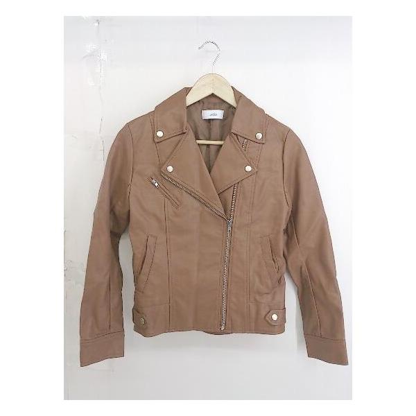 管理番号： 120315001074820220323ベースW864/成付属品： 無素材： 画像参照色： ブラウン系サイズ： サイズM梱包サイズ： 通常採寸サイズ： 着丈：約59cm　肩幅：約38cm　身幅：約46cm　袖丈：約58cm