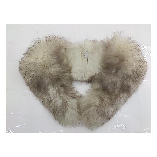 管理番号： 120325000197420241018ベースB106/成付属品： 無素材： ファー系色： ベージュ系サイズ： サイズ9梱包サイズ： 通常付属品： 無採寸サイズ： 通常