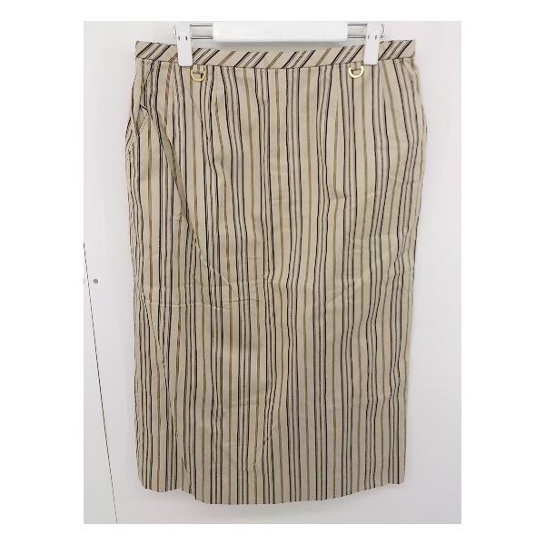 管理番号： 120331000914820220406ベースW182/長付属品： 無素材： 画像参照色： ベージュ ネイビー系サイズ： サイズ17+梱包サイズ： 通常採寸サイズ： 総丈：約76cm　ウエスト：約40cm　ヒップ：約55cm