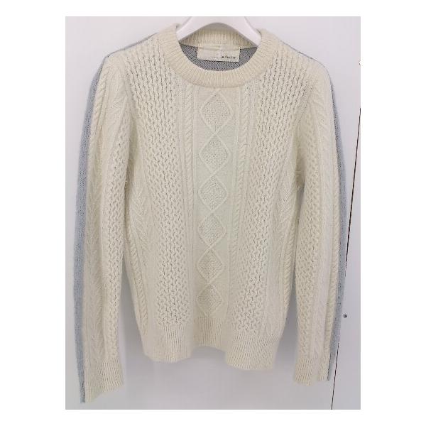 管理番号： 120405000365620220414ベースW364/横付属品： 無　　　　 所々に毛玉あり。素材： 画像参照色： アイボリー グレーサイズ： サイズ 38梱包サイズ： 通常採寸サイズ： 着丈：約54cm　肩幅：約37cm　...