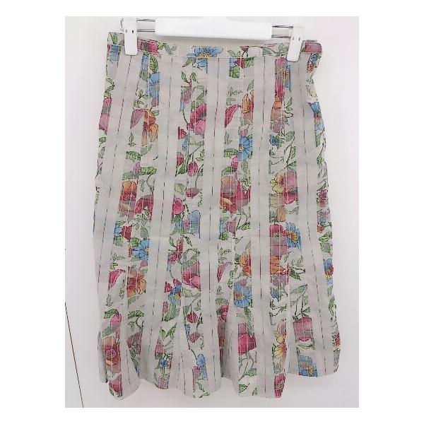 管理番号： 120421000122520241018ベースW215/李付属品： タグ<br>当て布素材： 画像参照色： グレー マルチサイズ： サイズ42梱包サイズ： 通常付属品： タグ<br>当て布採寸サイズ： 通常